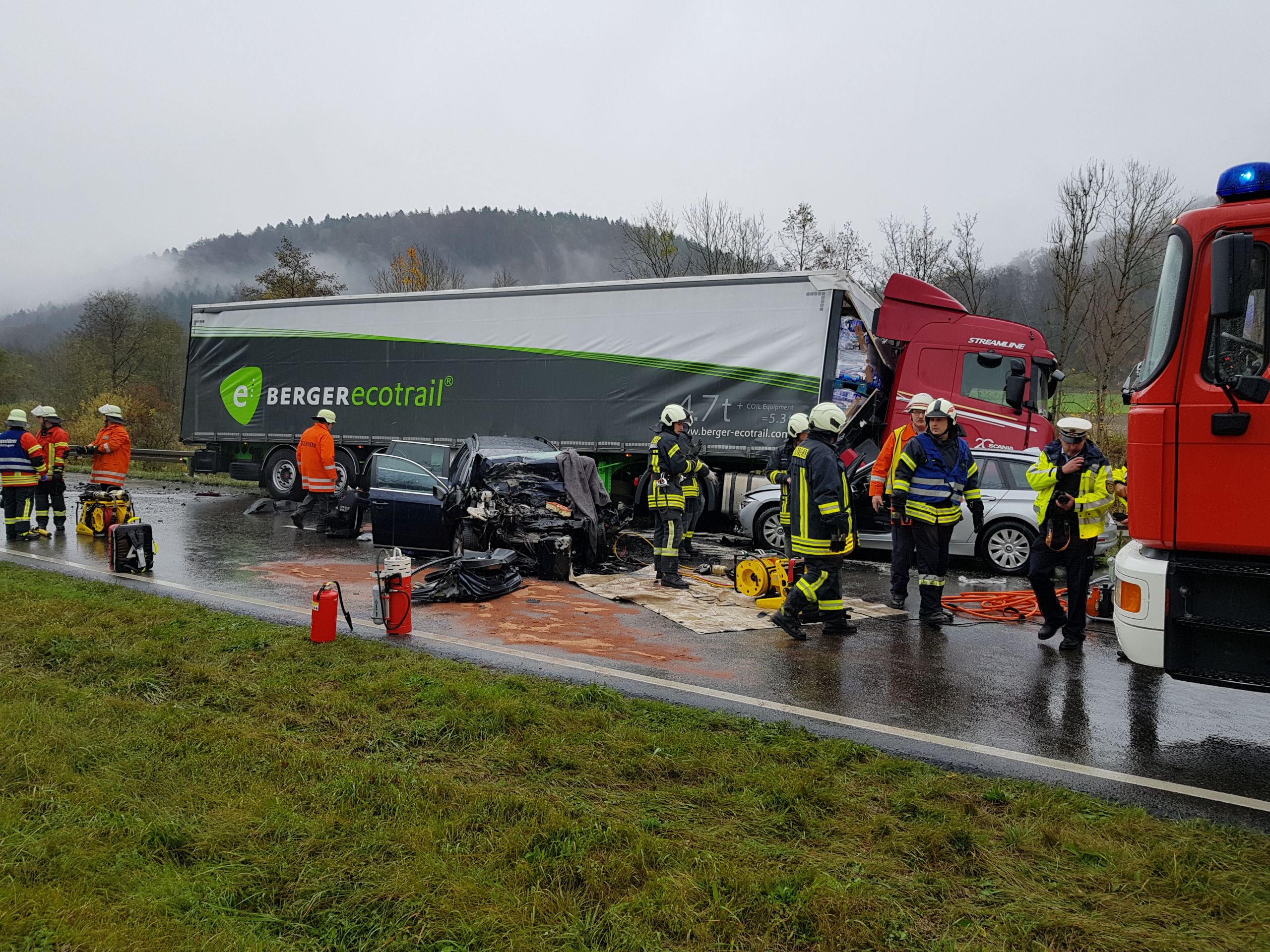 Spannende Unfall B314 Heute Bild